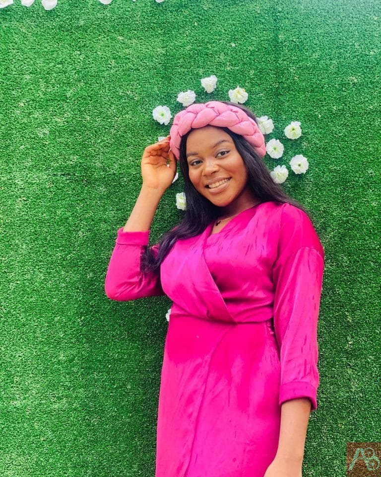 Sunmisola Agbebi Biography And About All Her Songs, Age, Church ...