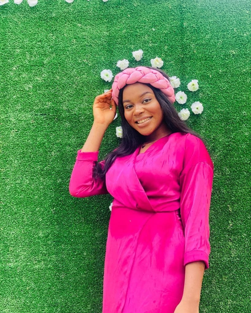 Sunmisola Agbebi Biography And About All Her Songs, Age, Church ...